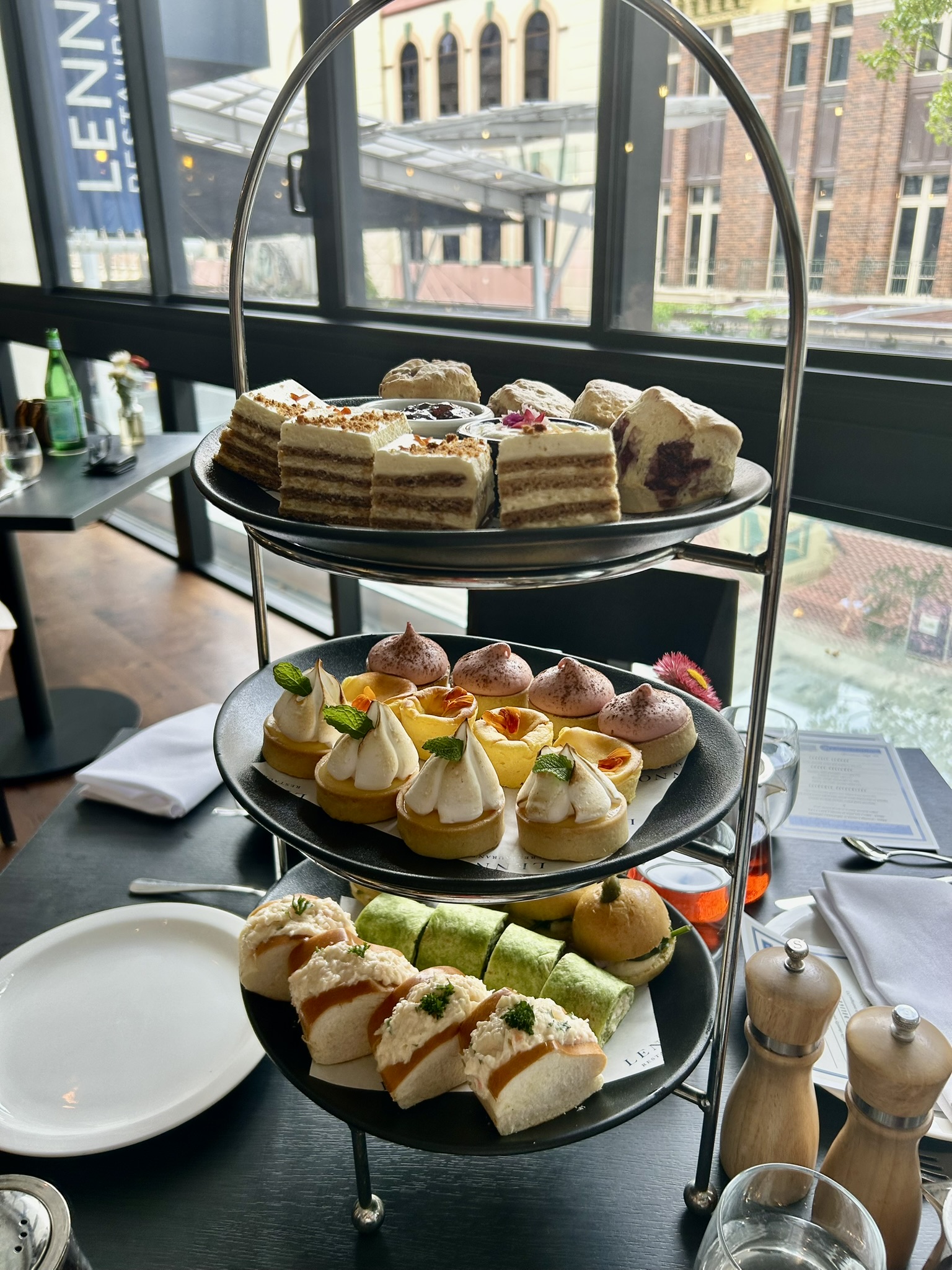 HYATT REGENCY BRISBANE HIGH TEA: A Taste of Queensland in the City ...